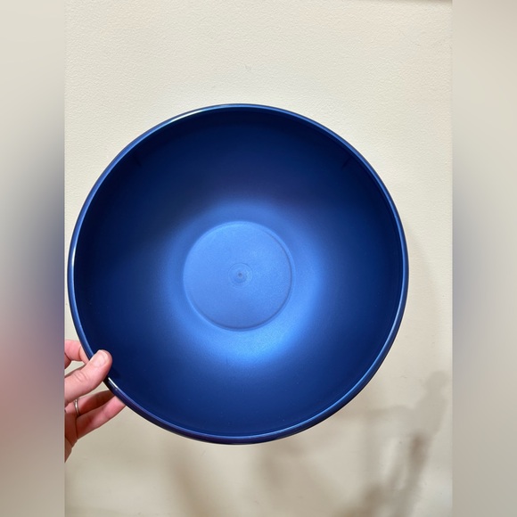 Tupperware | Kitchen | Tupperware Royal Blue Fixnmix Bowl | Poshmark